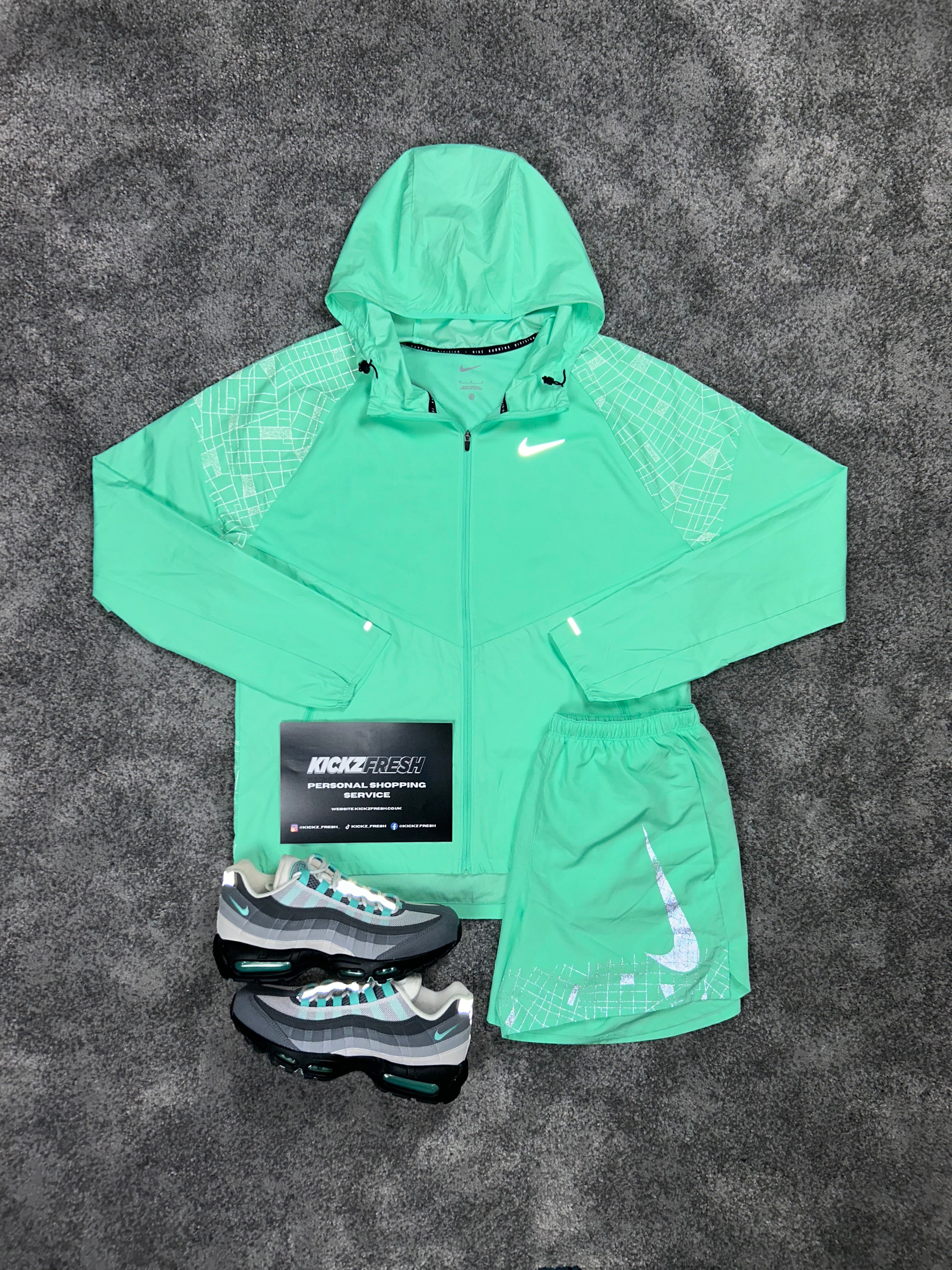 Nike Division Mint Green Windrunner Mens Set – Kickzfresh