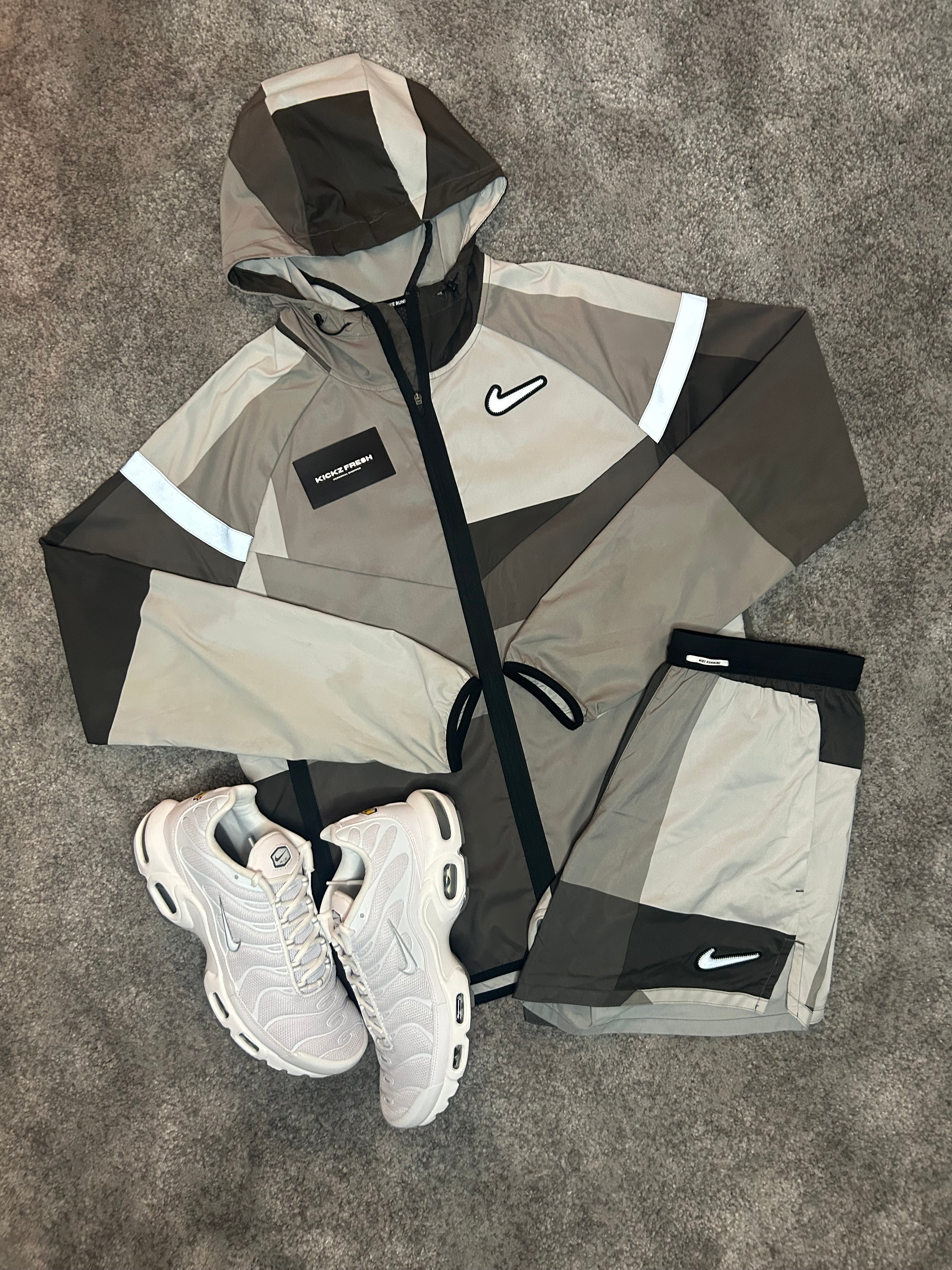 Nike WILDRUN patch work grey MENS SET – Kickzfresh